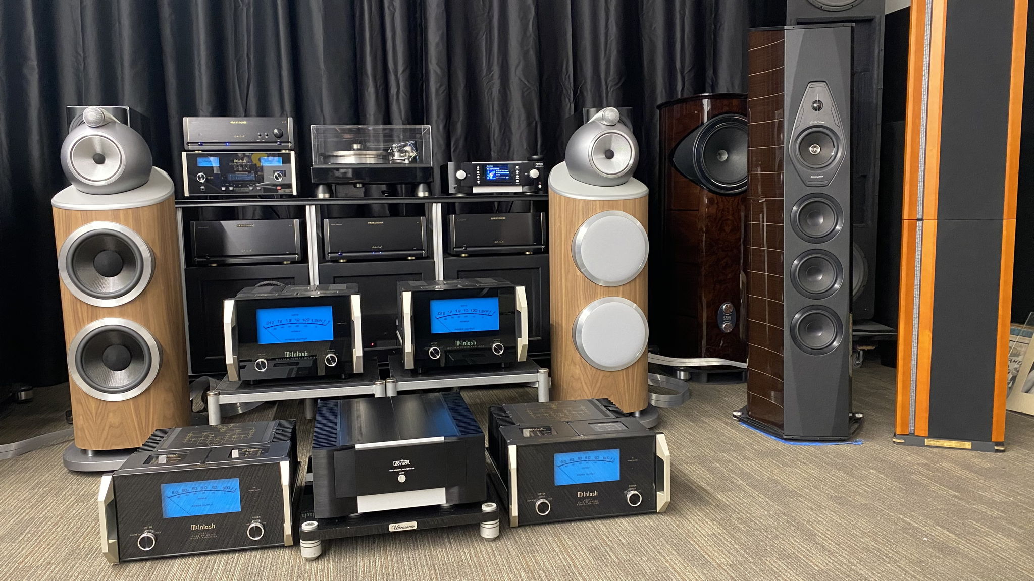 McIntosh MC-611 MC611 $16,000 Monoblock Po... For Sale | Audiogon