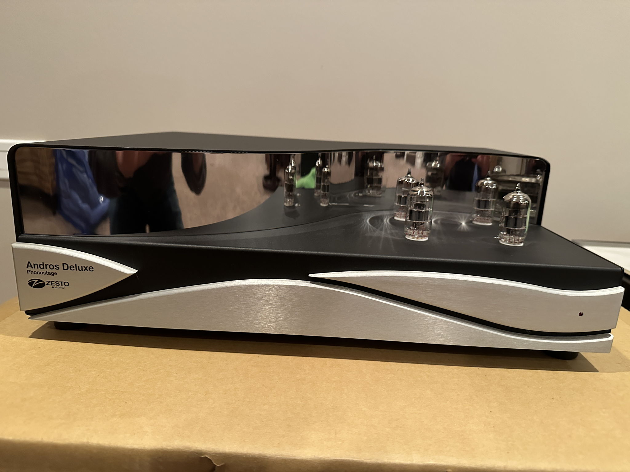 Zesto Andros Deluxe Tube Phonostage For Sale | Audiogon