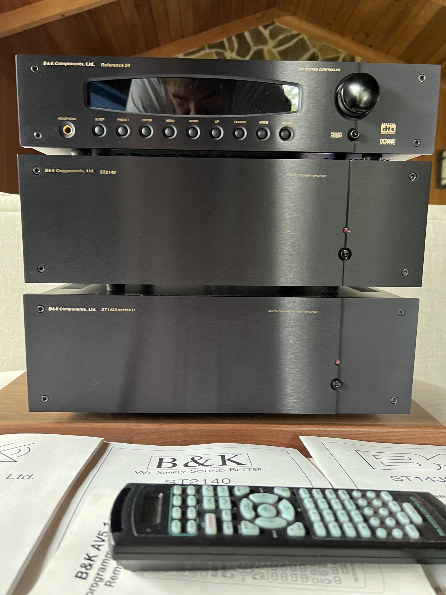 B & K Multi Channel Reference AV System For Sale | Audiogon