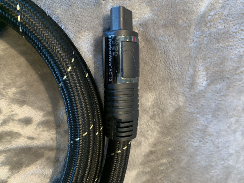 PS Audio Perfect Wave AC-12 2m Power Cord For Sale | Audiogon