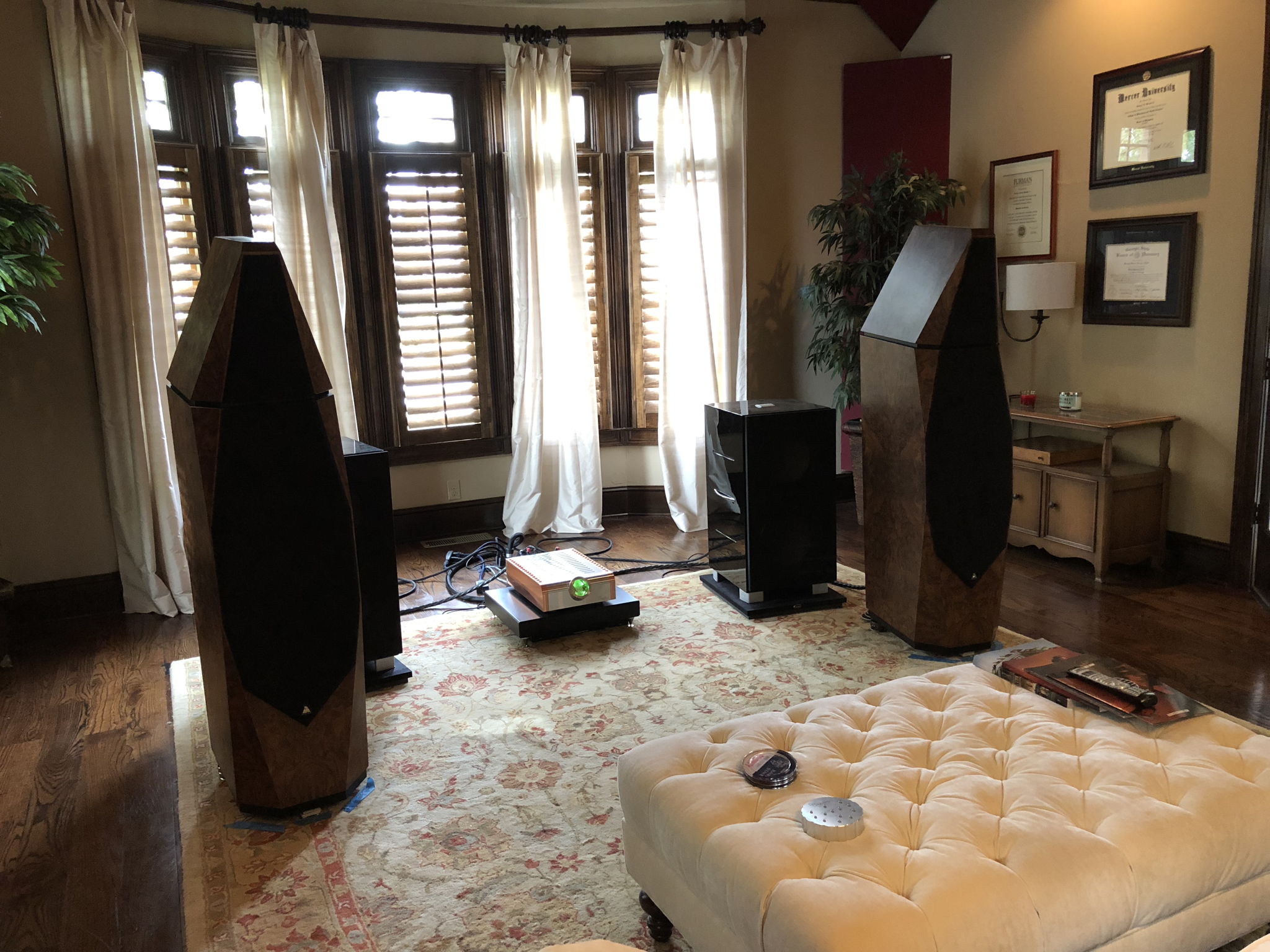 Library listening room | Virtual Listening Room