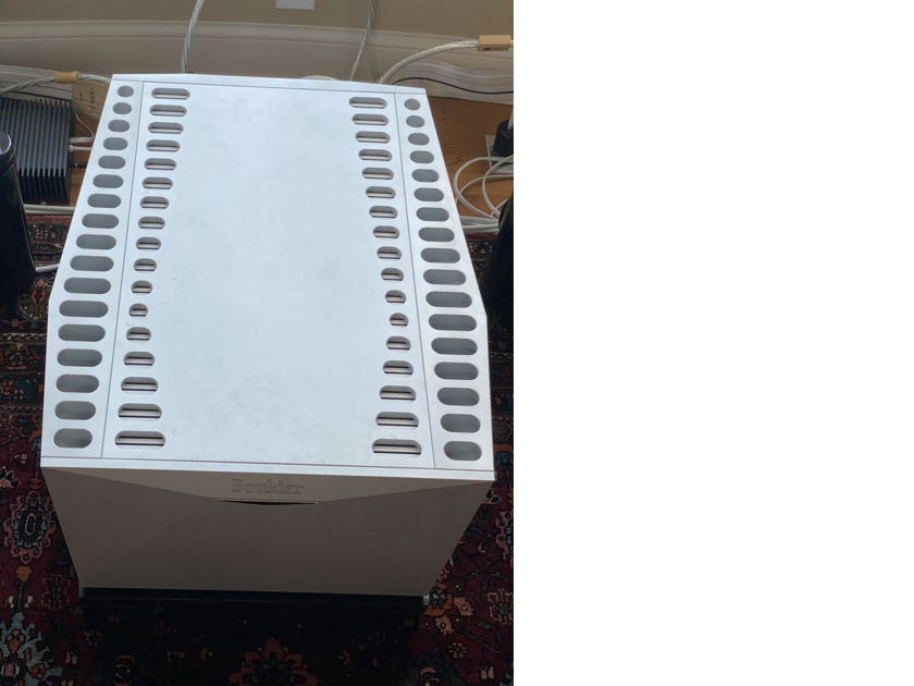 Boulder 3060 Stereo Amplifier For Sale | Audiogon