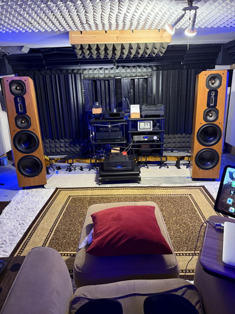 fthompson251 system | Virtual Listening Room