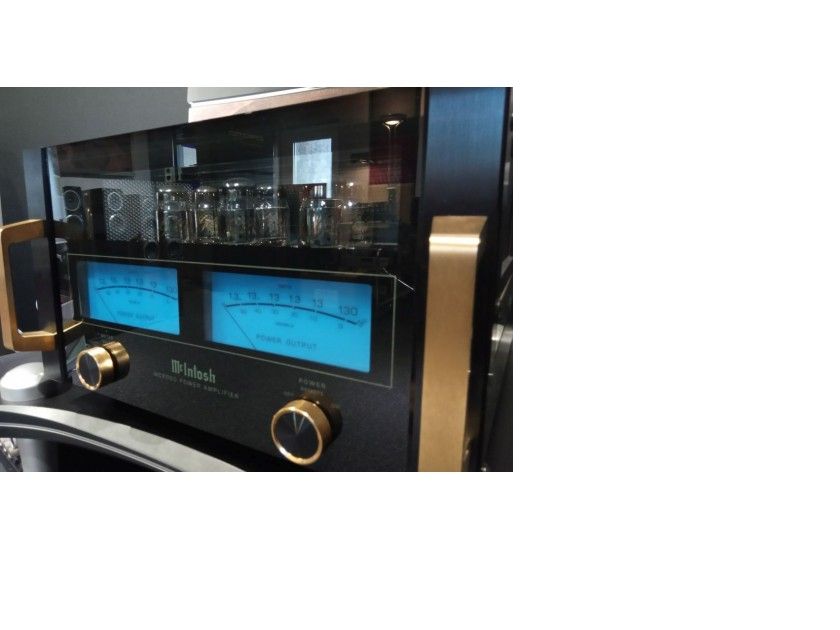 MCINTOSH MC2000 For Sale | Audiogon