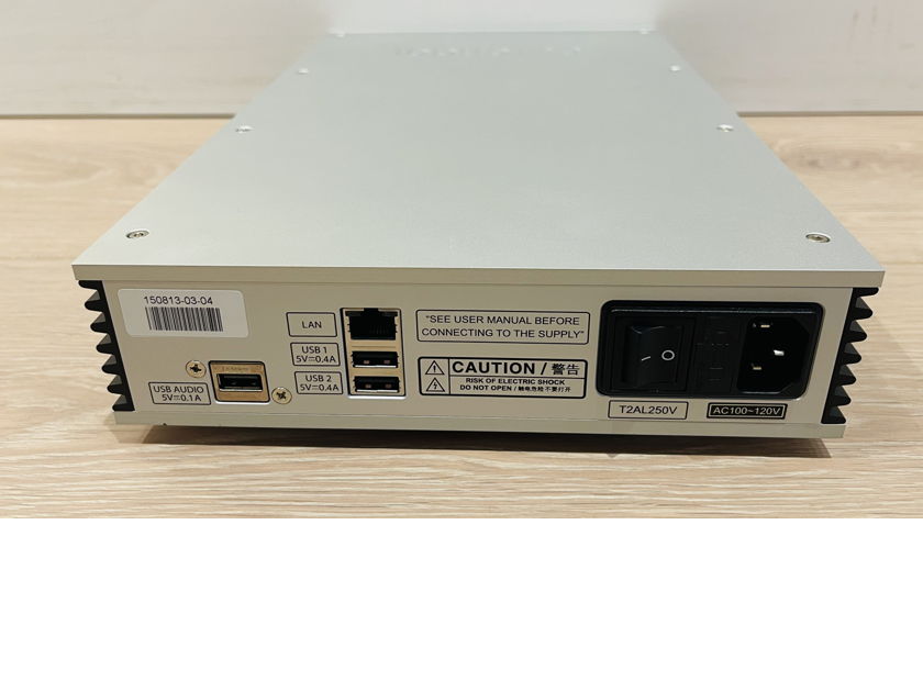 Aurender N100 Music Server Silver EXCELLENT For Sale | Audiogon