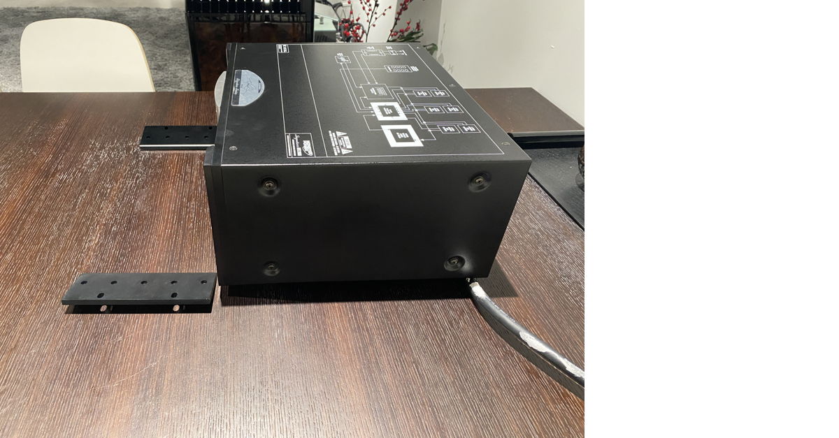 Monster Power AVS-2000 Signature For Sale | Audiogon