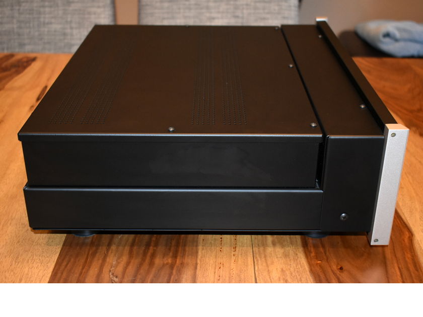 McIntosh C49 Preamplifier (9.6/10) For Sale | Audiogon
