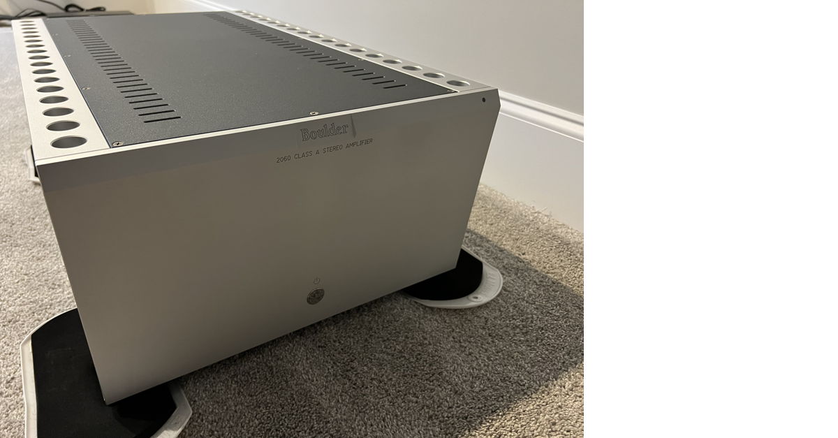Boulder 2060 Stereo Amplifier For Sale | Audiogon