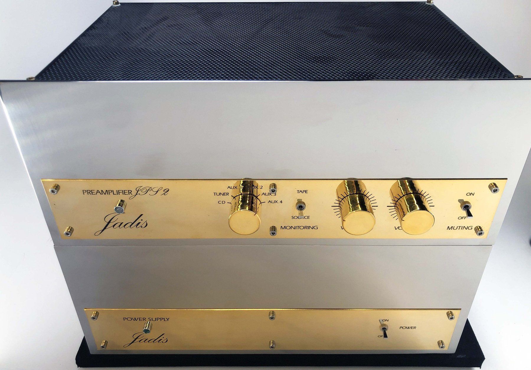 Jadis JPS2 Dual Chassis Line Stage Preamp ... For Sale | Audiogon