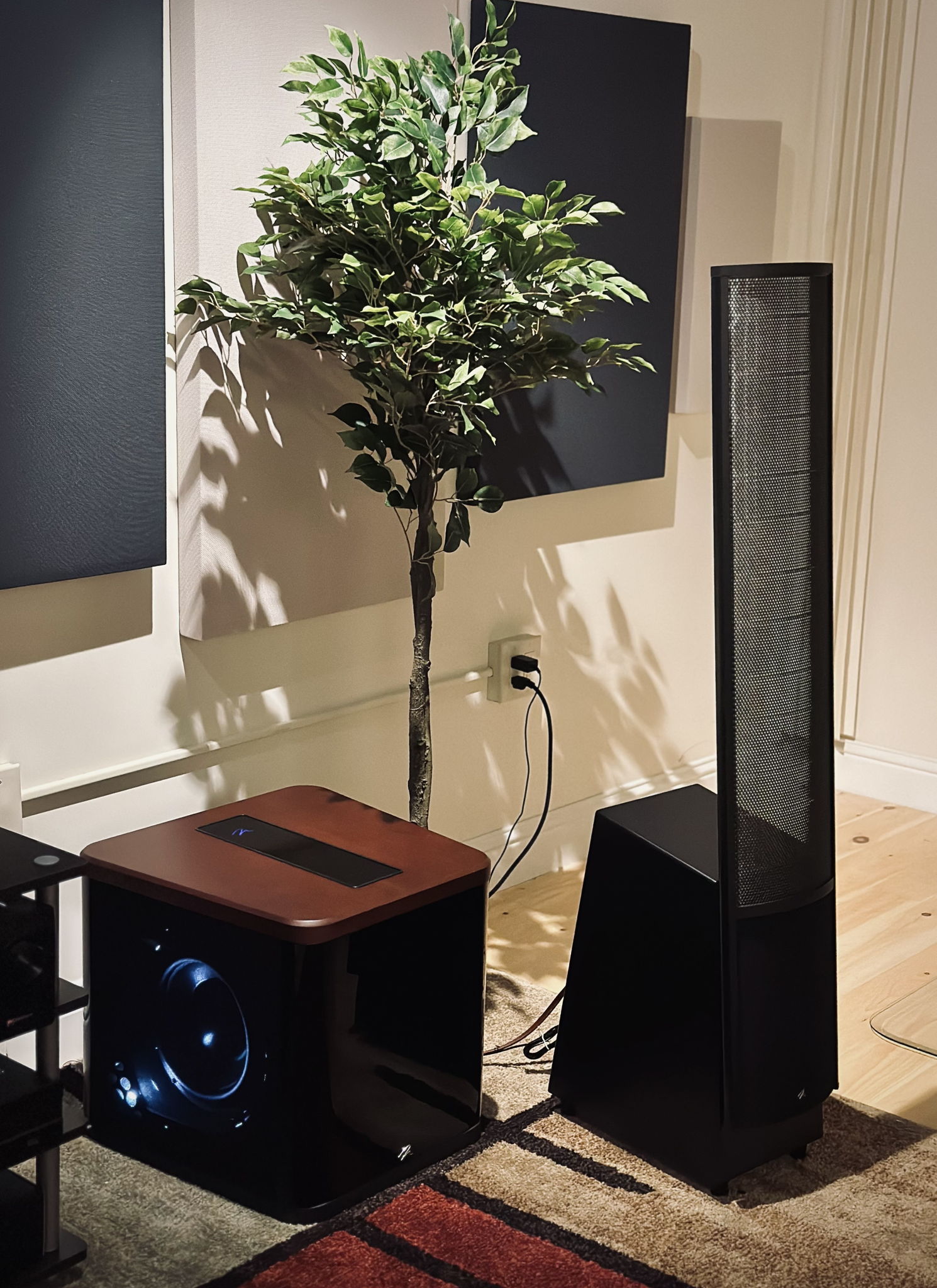 Martin Logan Balanced Force 210 For Sale | Audiogon