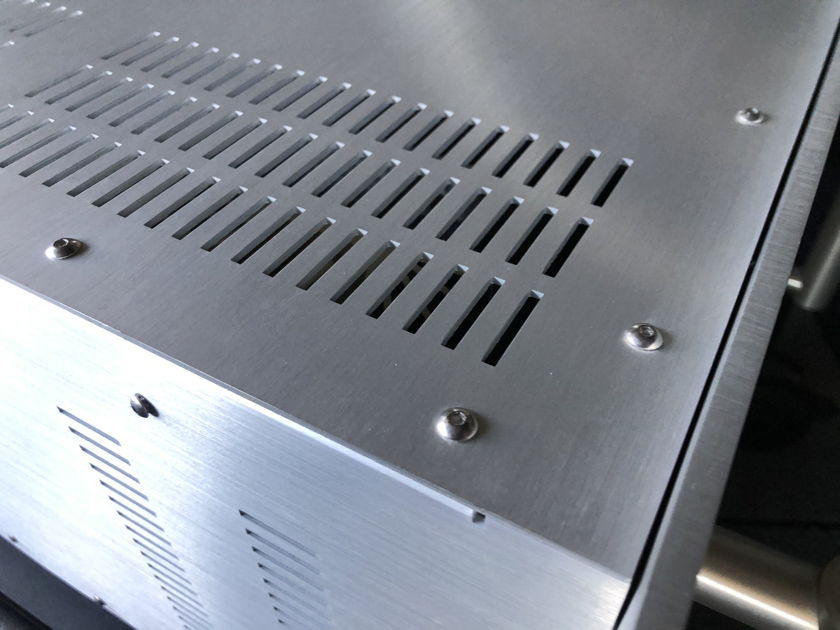 Cello Duet 350 Amplifier - Rare and Powerful For Sale | Audiogon