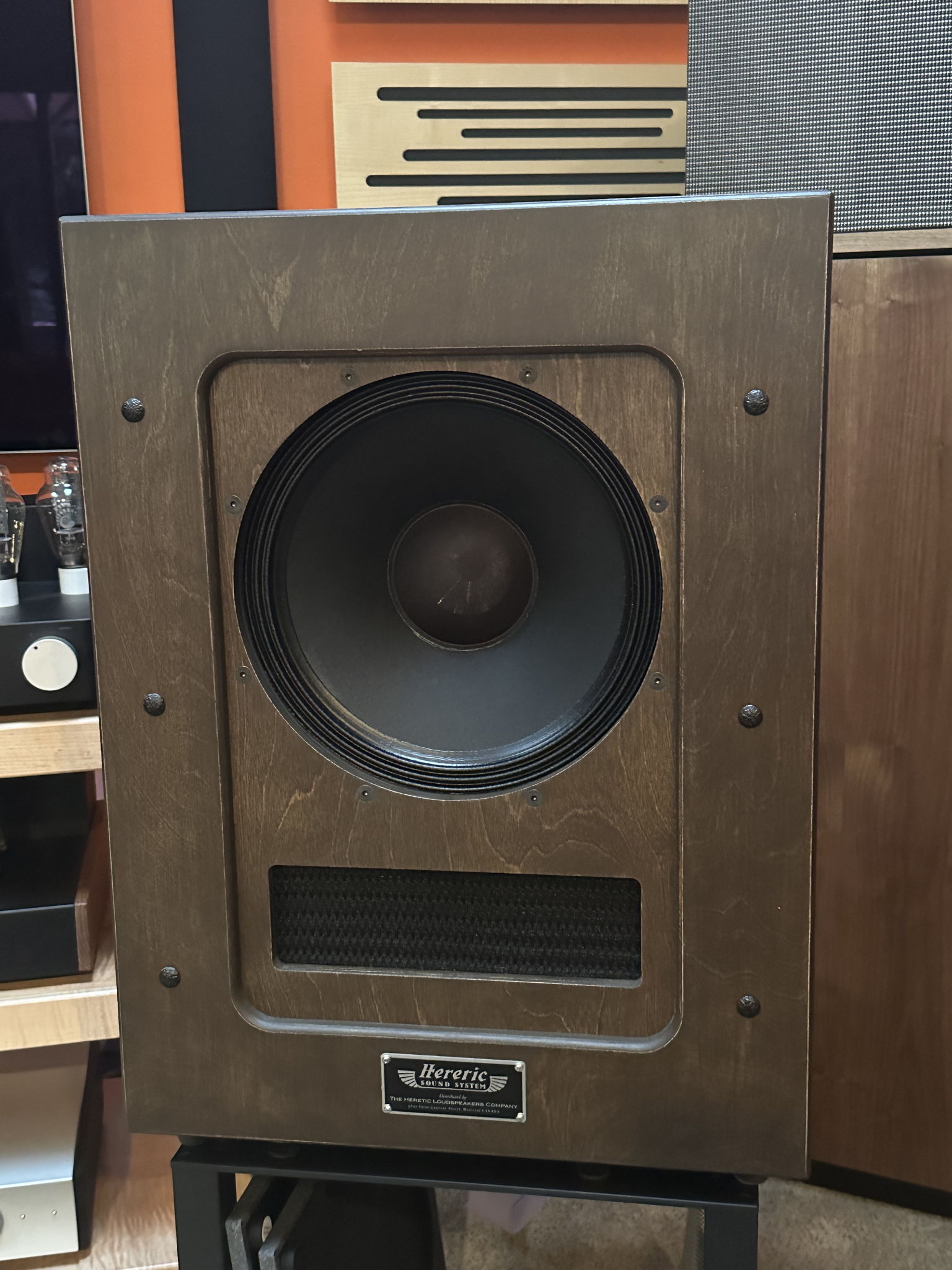 Heretic AD614 Speakers Brown For Sale | Audiogon