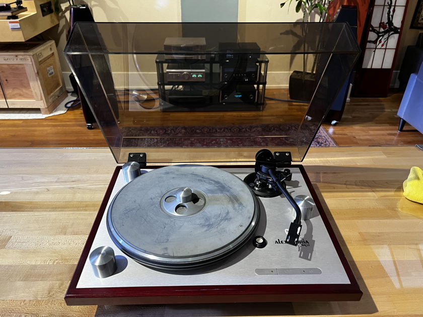 Oracle Audio Technologies Alexandria | Turntables | Audiogon