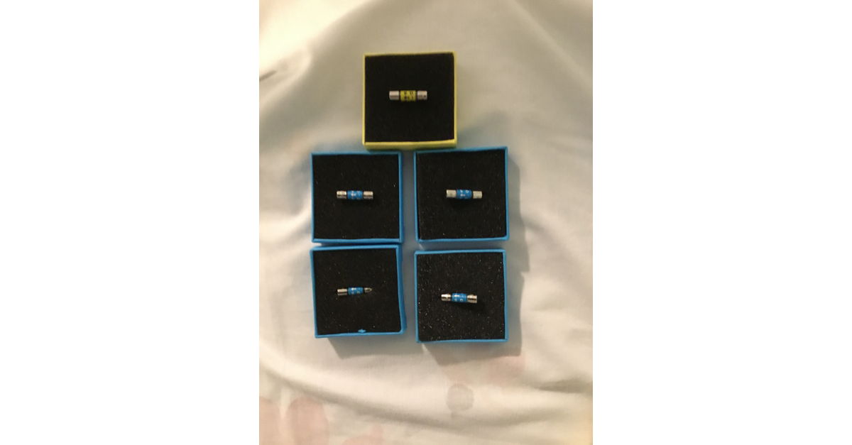 QSA 8 Amp fuses -5 fuses for Parasound A23... For Sale | Audiogon