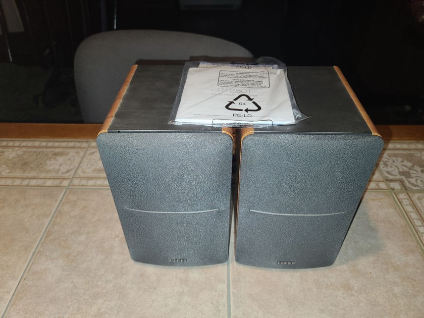 Edifier R1280T For Sale | Audiogon