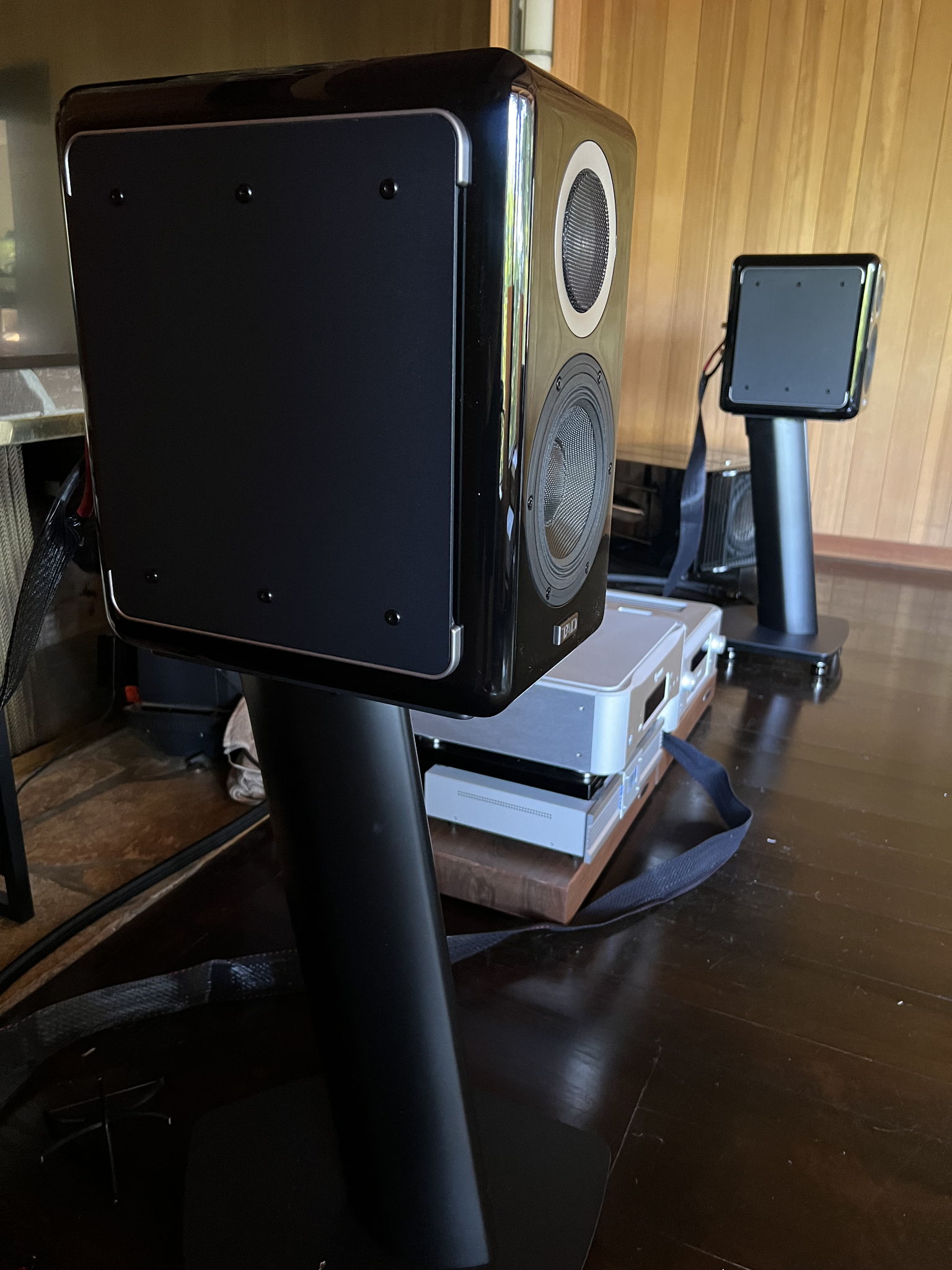 TAD ME1 The Micro Evolution, 3 way Stand-m... For Sale | Audiogon