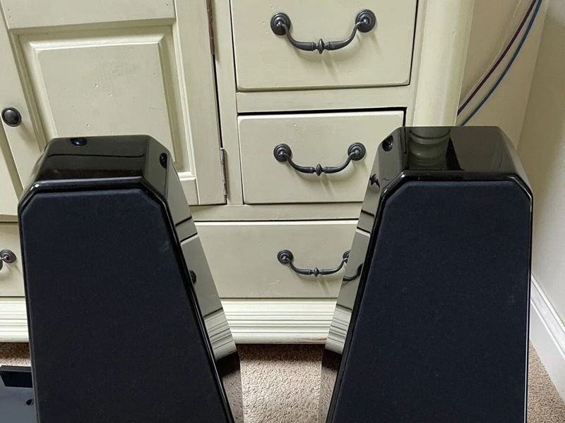 Wilson Audio Watch Surround 2 Pair Piano B... For Sale | Audiogon