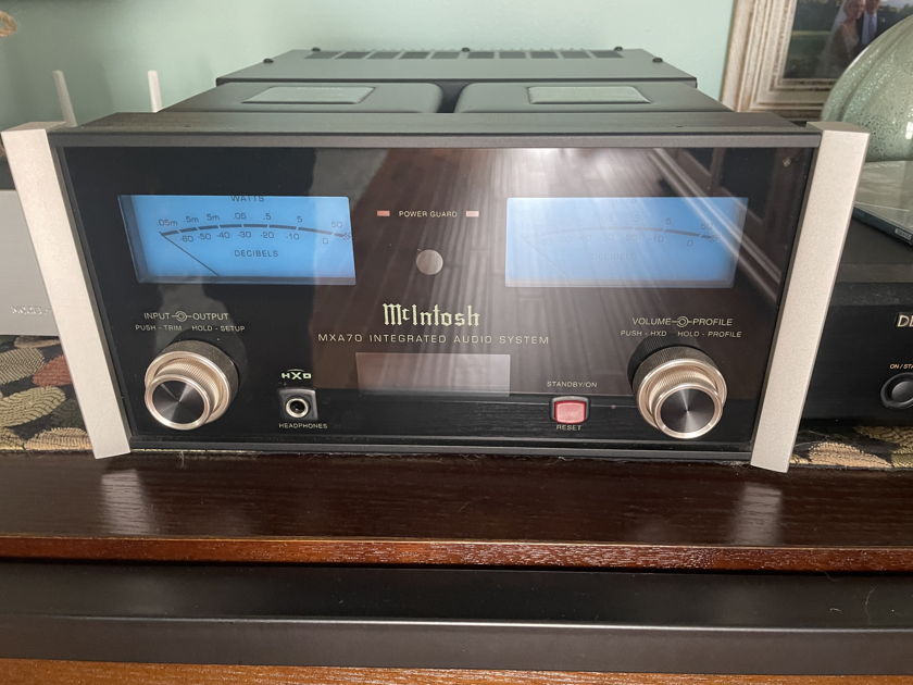 McIntosh MXA70 | Solid state | Audiogon