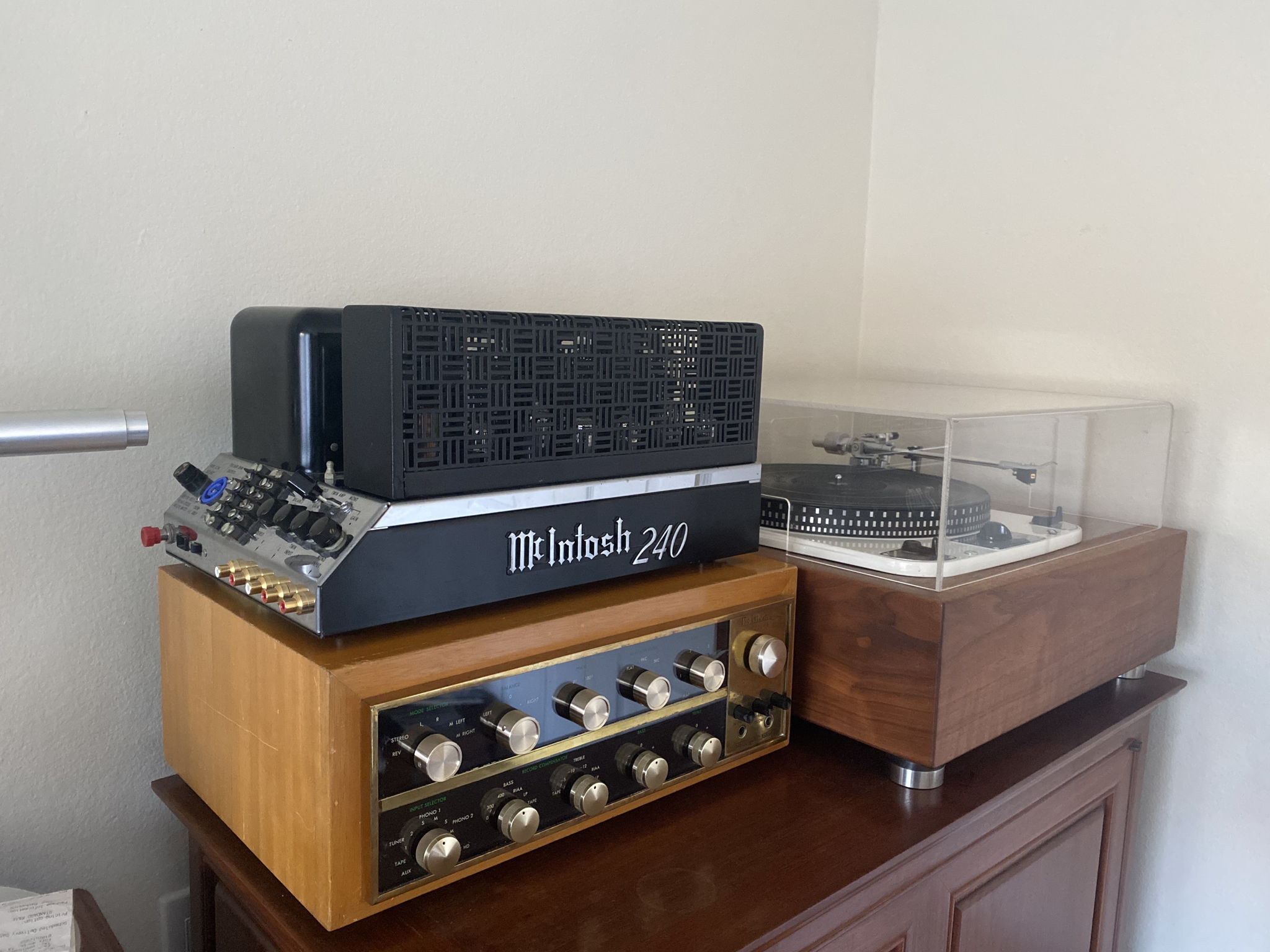 Mcintosh Mc240 For Sale | Audiogon