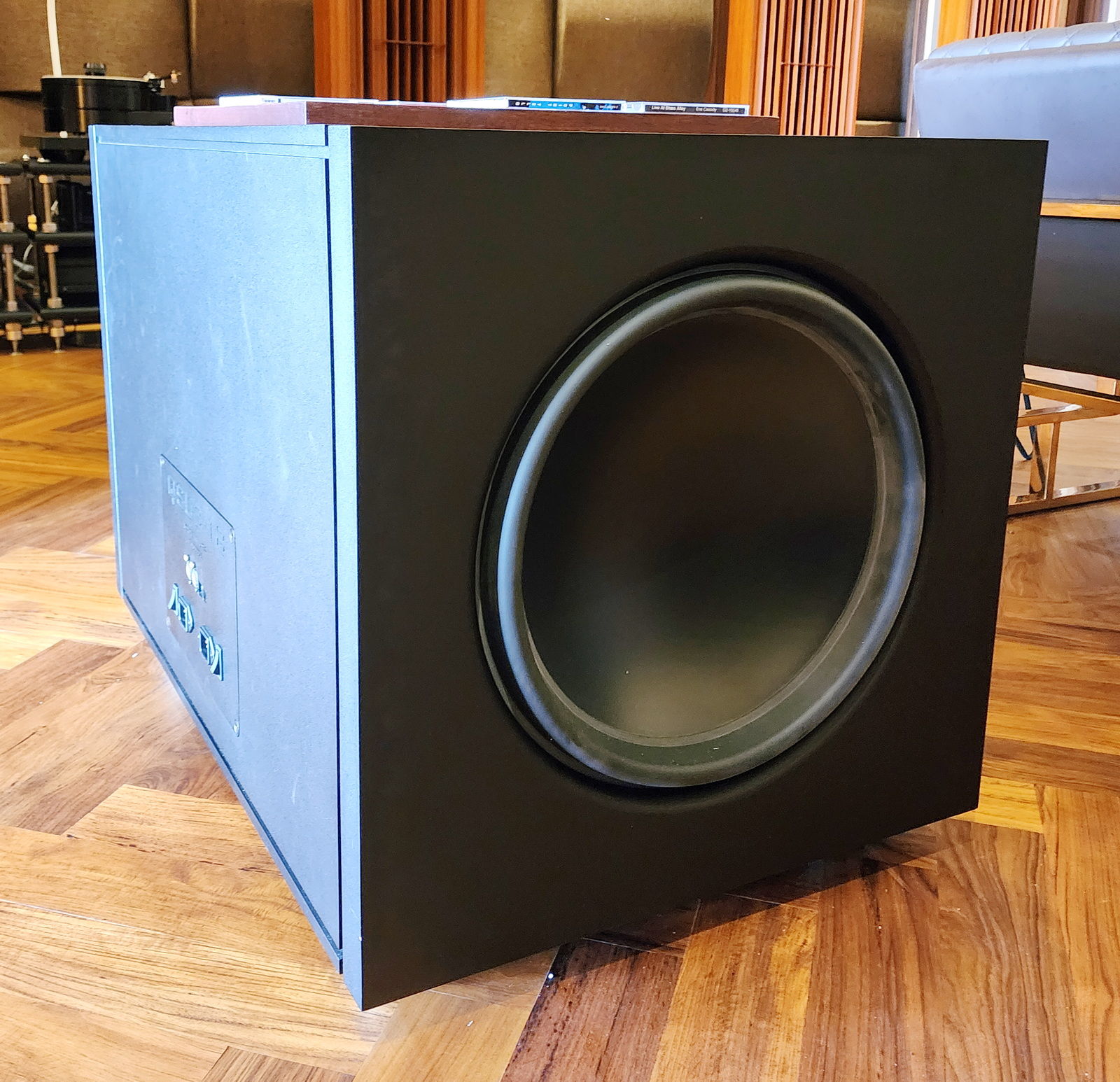 Magico QSub-18 MCast subwoofer For Sale | Audiogon
