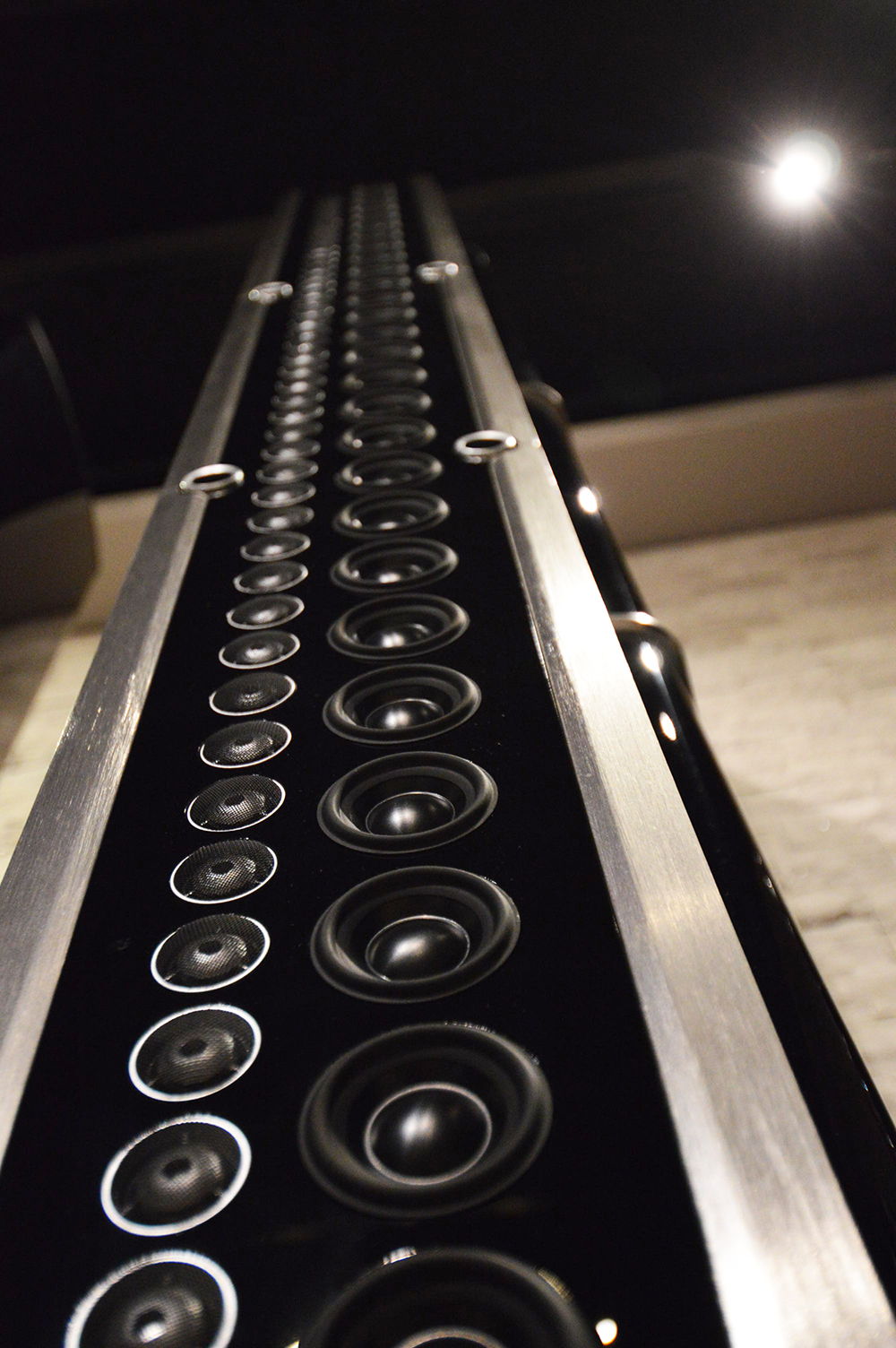 McIntosh XRT2.1K Flagship Line Array Louds... For Sale | Audiogon