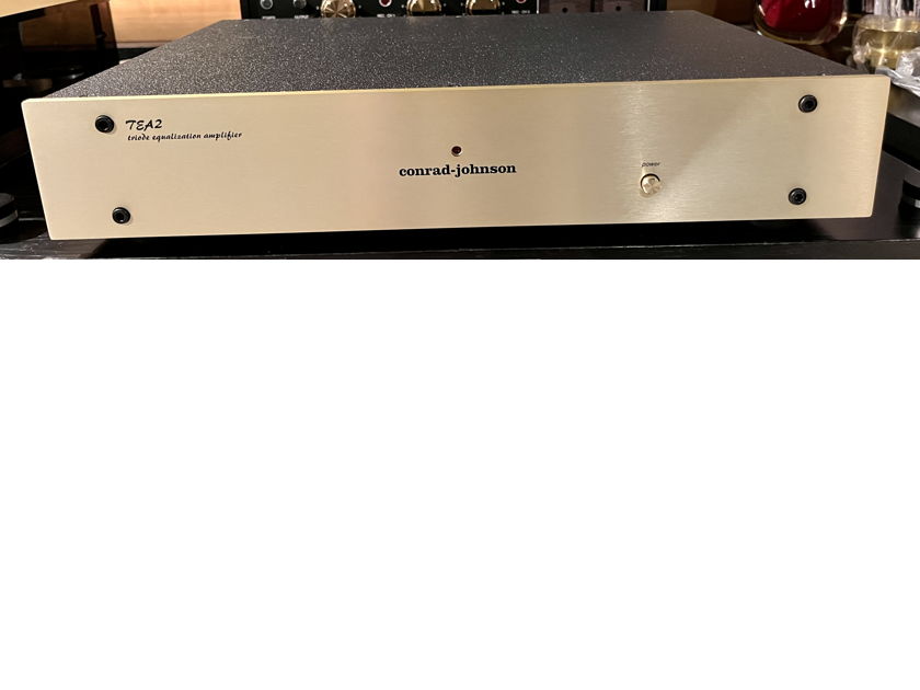 Conrad Johnson TEA2 High Gain Phono Preamp For Sale | Audiogon