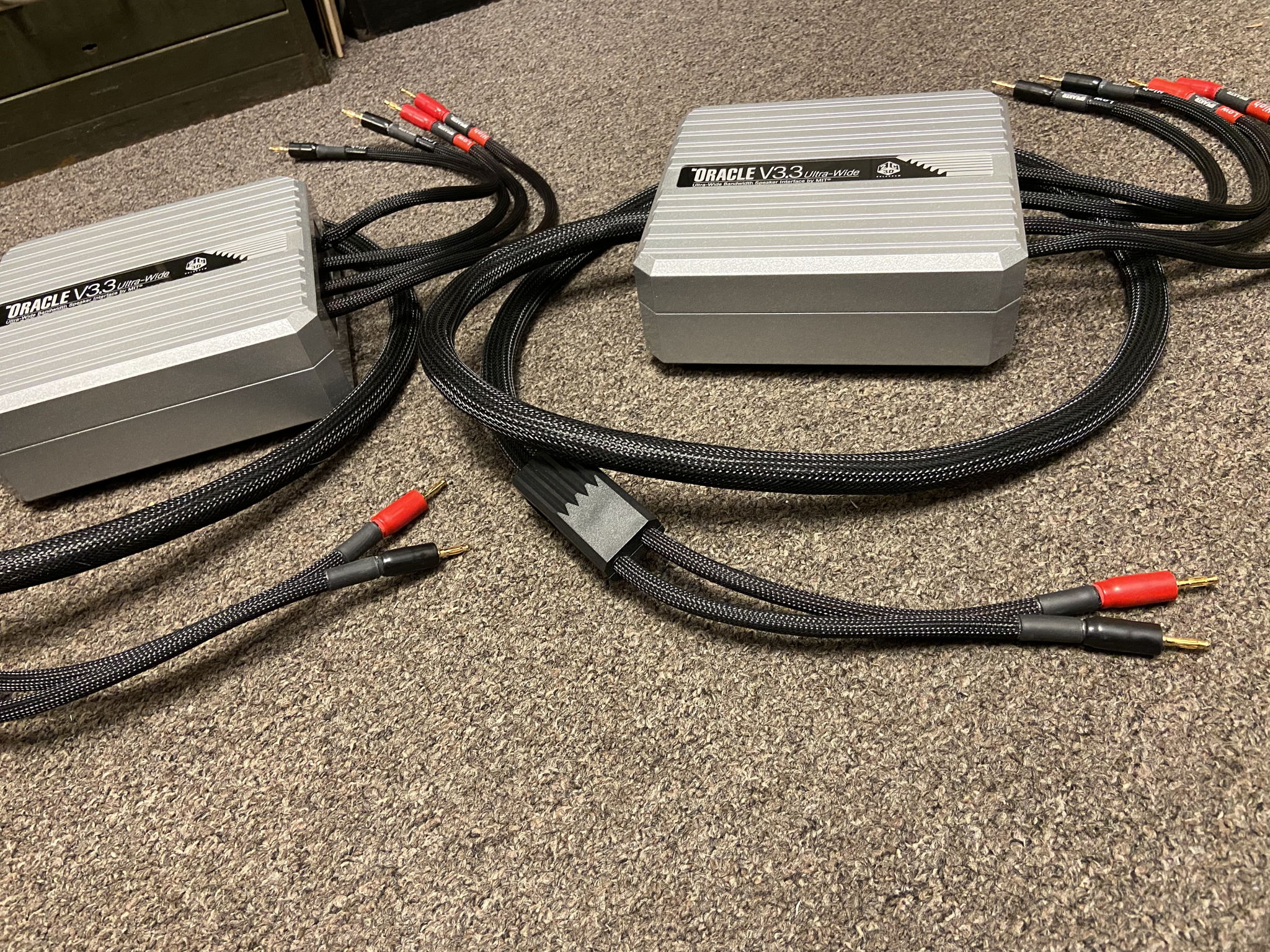 MIT Cables Oracle V3.3bw Speaker Cables, B... For Sale | Audiogon