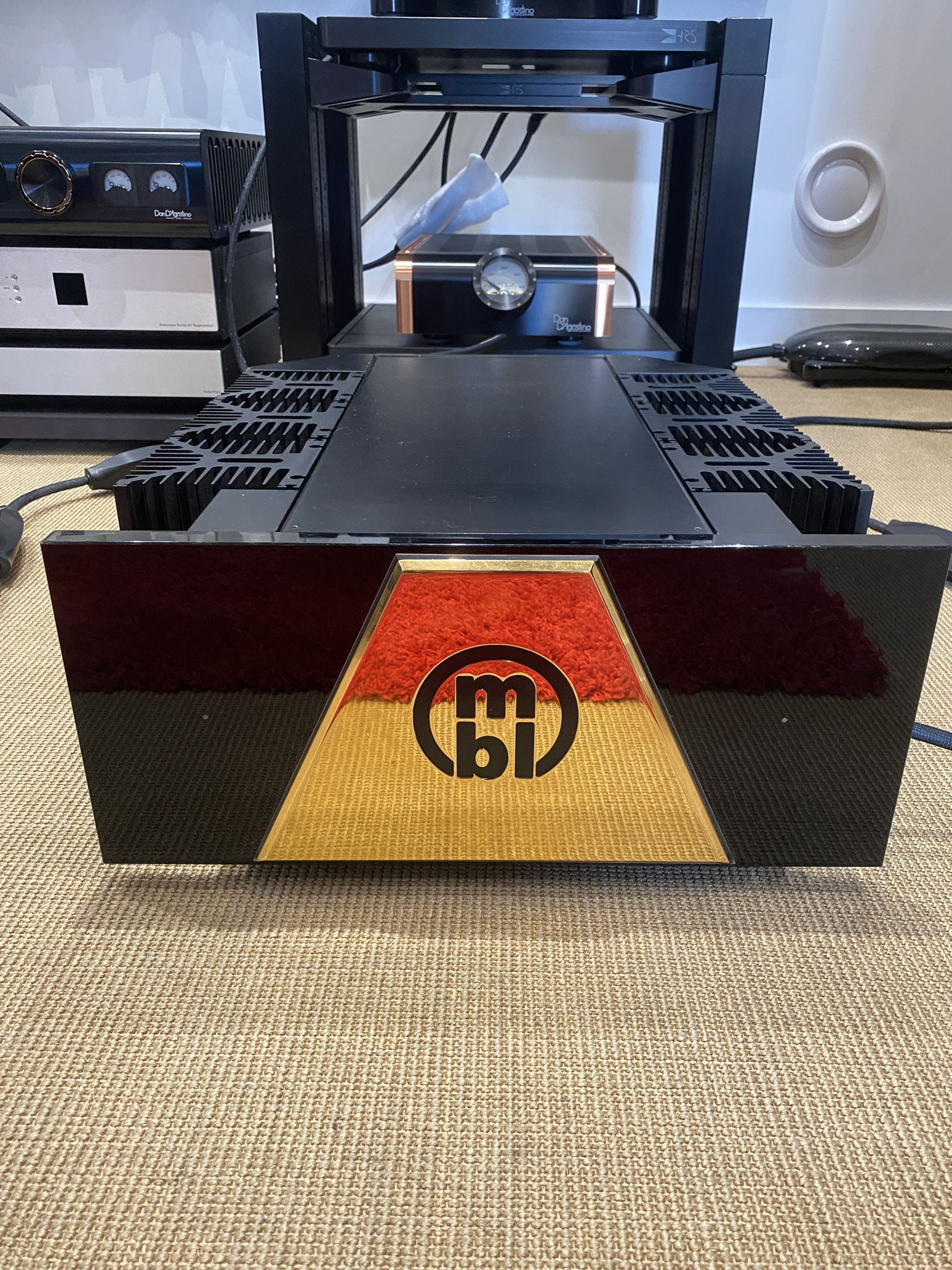 MBL 9006 POWER AMPLIFIERS (SELLING AS A PAIR) For Sale | Audiogon