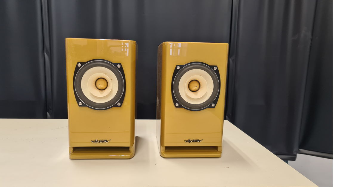 Voxativ Hagen Gold Monitors For Sale | Audiogon