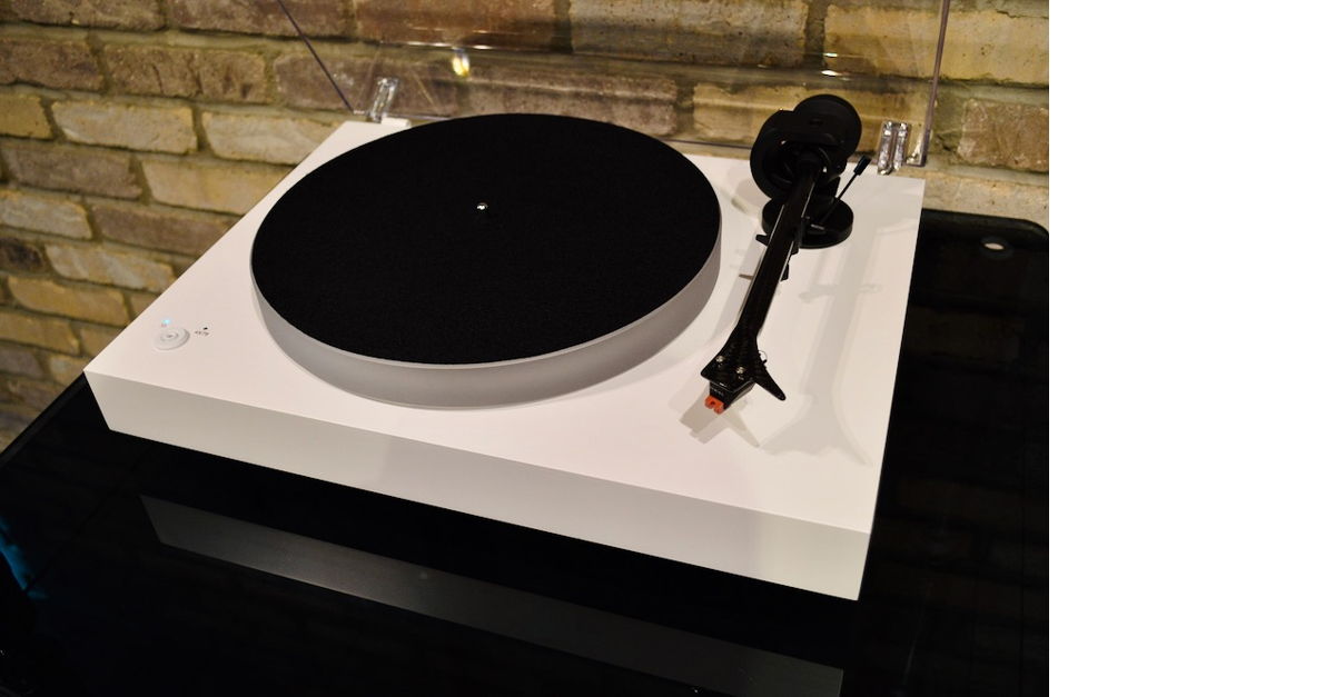 Pro-Ject Audio X2 Turntable - Matte White ... For Sale | Audiogon