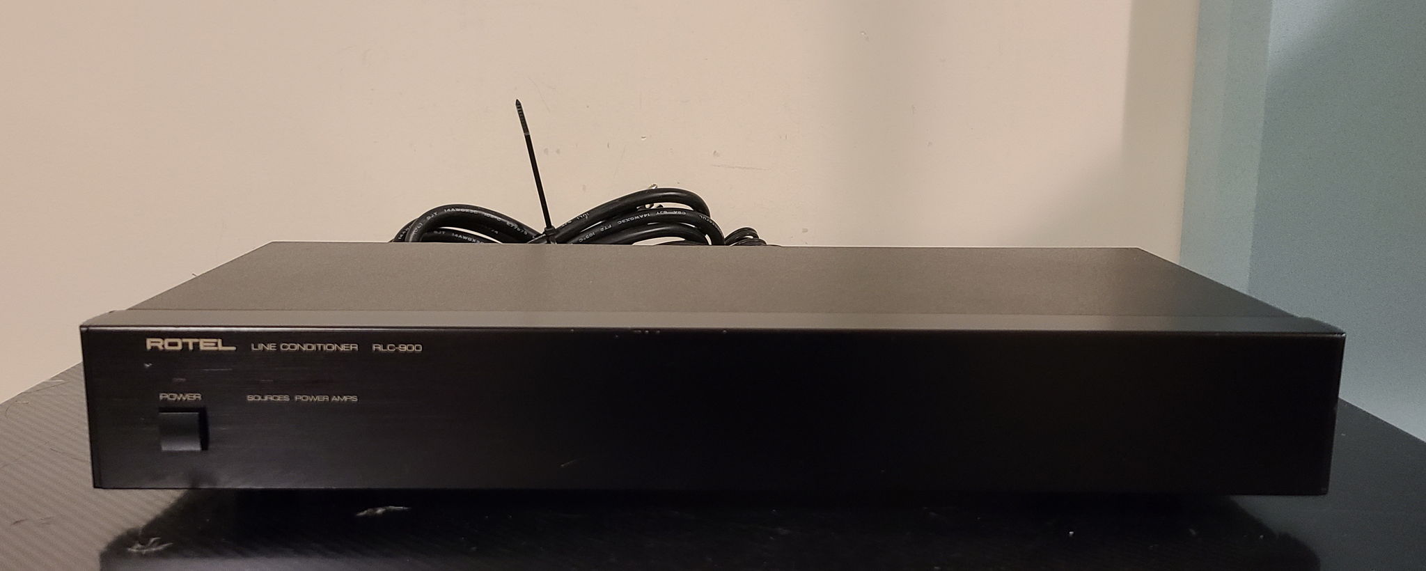 Rotel RLC-900 Power Conditioner For Sale | Audiogon