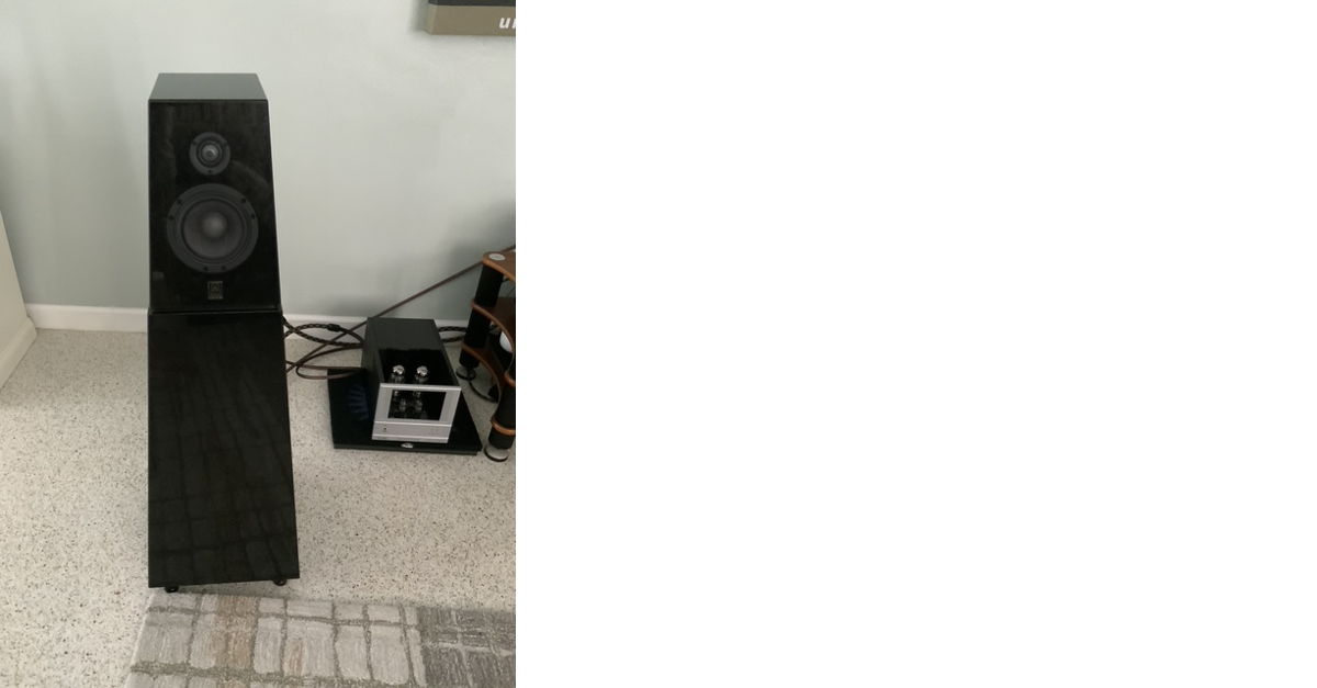 Acora Acoustics SRB with the New Bedrock S... For Sale | Audiogon