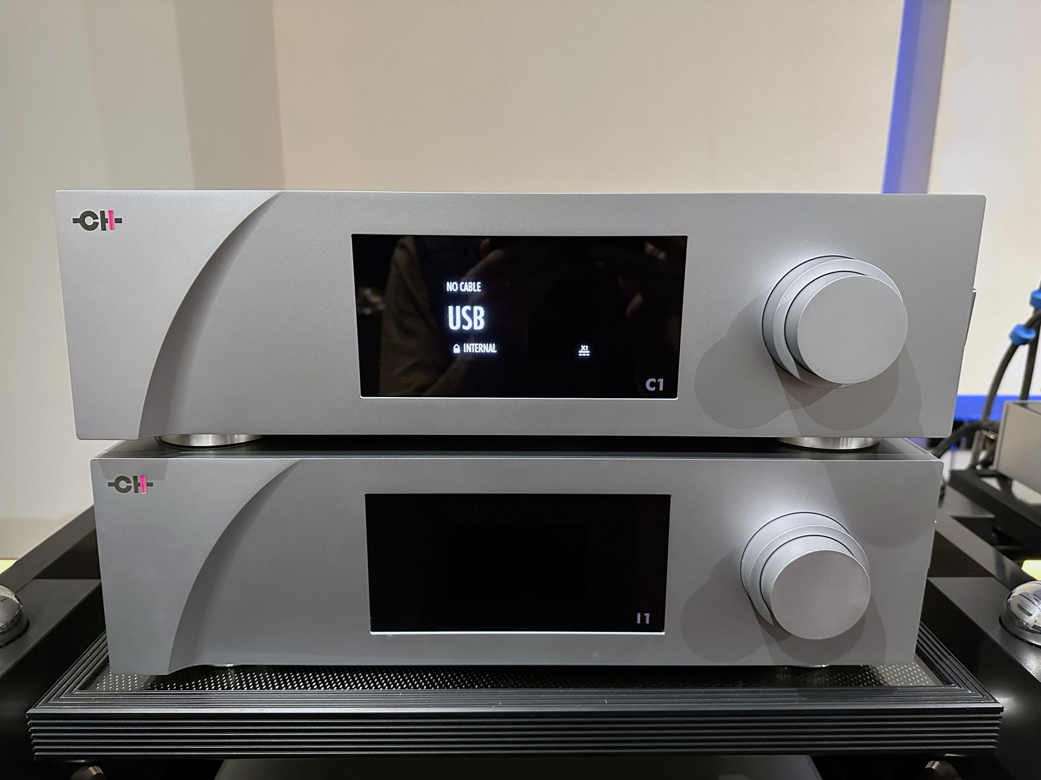 CH Precision C1 Digital to Analog Controller For Sale | Audiogon