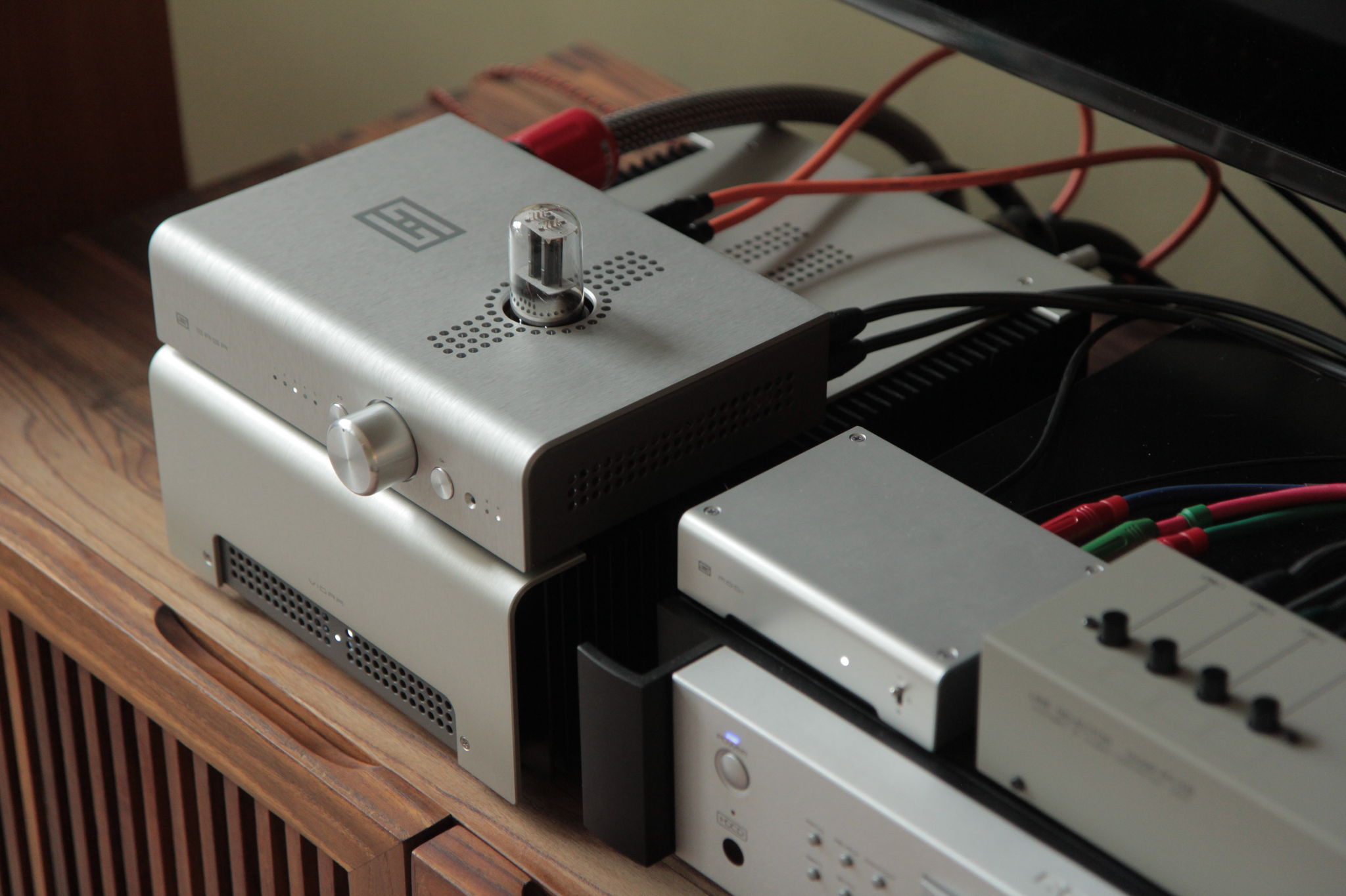 2 Channel Main Setup | Virtual Listening Room