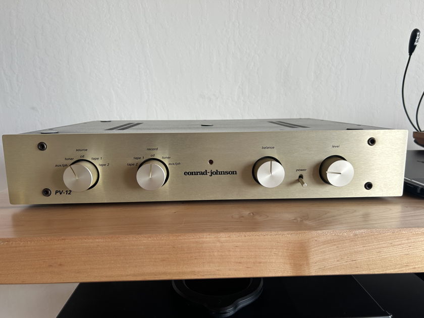 Conrad Johnson PV12 | Tube | Audiogon