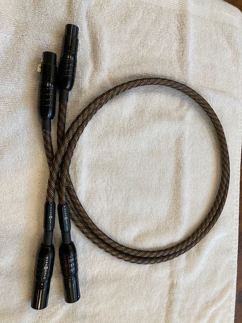 Wireworld Eclipse 8 XLR Cables (1.0m) For Sale | Audiogon